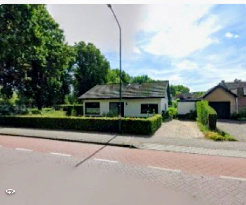 Riel & Goirle (Netherlands): 10 Days – Small Wide World